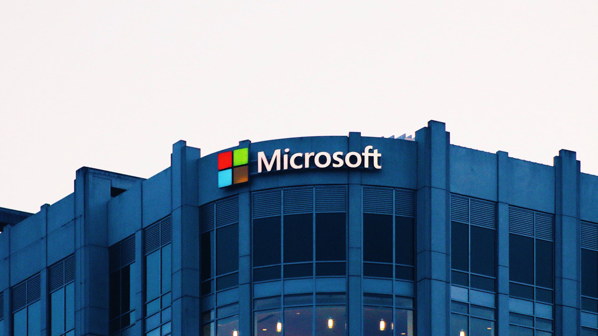 Microsoft to boost employee pay | UNLEASH