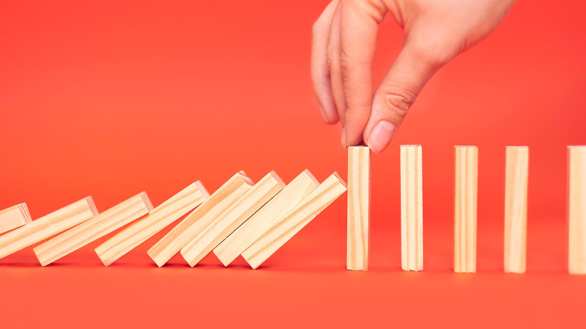 Red flags at work and how to intervene | UNLEASH