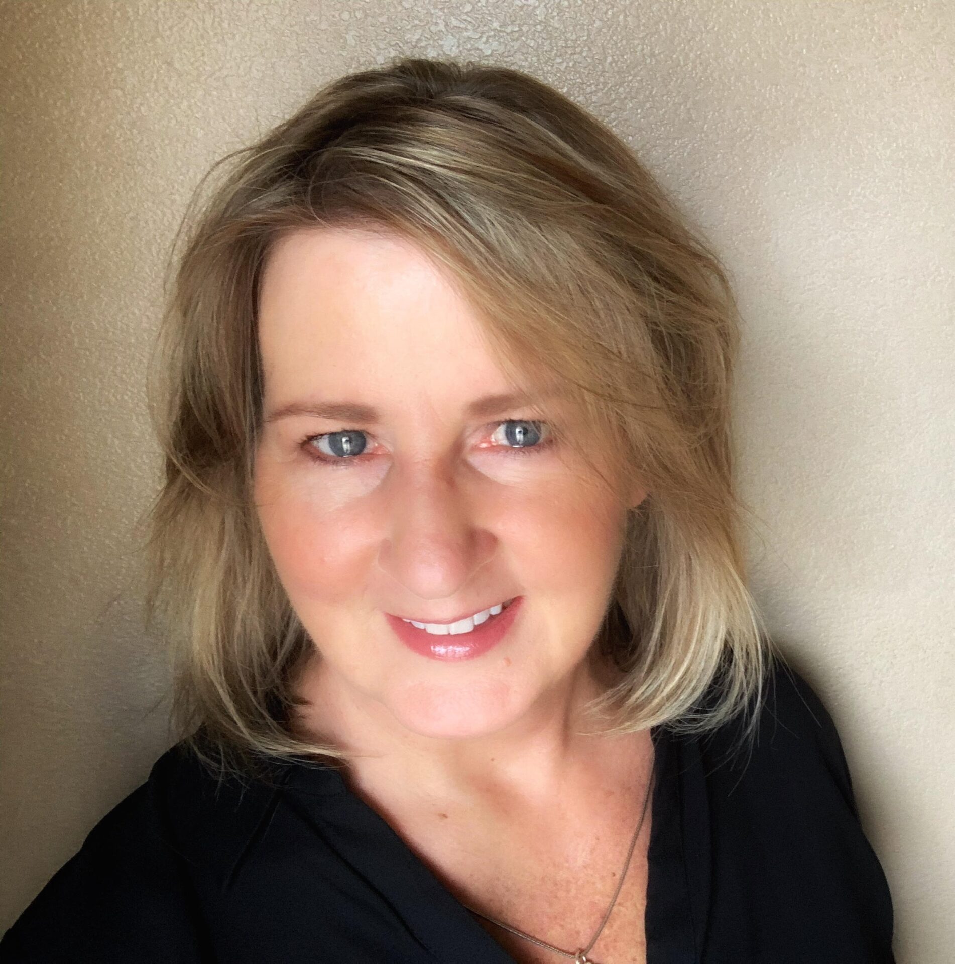 Putting AI to work: How to overcome adoption barriers and own transformation | UNLEASH